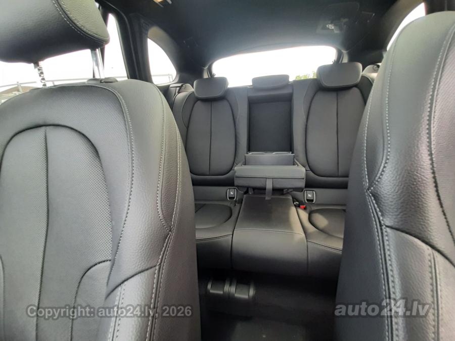 Balts BMW X1 2021 Tartu, ar dzinēja tilpumu 2.00 L un nobraukumu 1812 tūkst. km par 22990 €, foto 14 vietnē AUTOMOTO.COM.LV
