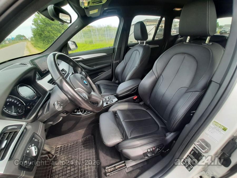 Balts BMW X1 2021 Tartu, ar dzinēja tilpumu 2.00 L un nobraukumu 1812 tūkst. km par 22990 €, foto 15 vietnē AUTOMOTO.COM.LV