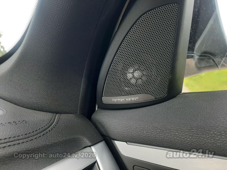 Balts BMW X1 2021 Tartu, ar dzinēja tilpumu 2.00 L un nobraukumu 1812 tūkst. km par 22990 €, foto 22 vietnē AUTOMOTO.COM.LV