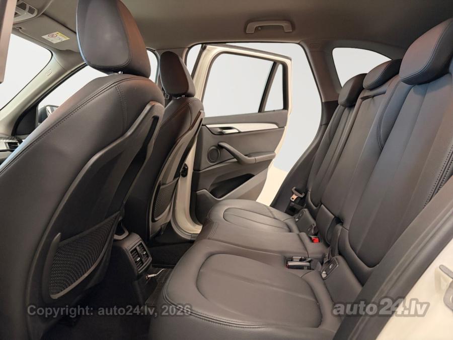 Белый БМВ Х1 2022 в Таллин, объемом двигателя 2.00 л и пробегом 92 тыс. км за 24900 €, фото 7 на AUTOMOTO.COM.LV