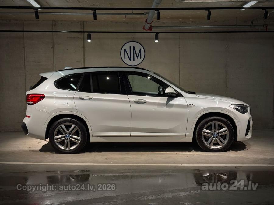Balts BMW X1 2022 Tallina, ar dzinēja tilpumu 1.50 L un nobraukumu 116 tūkst. km par 24990 €, foto 6 vietnē AUTOMOTO.COM.LV