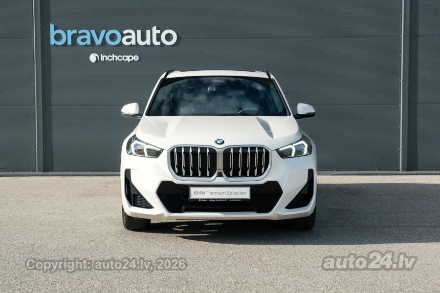 White BMW X1 2024 in Tartu, with an engine capacity of 2.00 L and mileage of 55 thousand km for 44900 €, photo 3 on AUTOMOTO.COM.LV