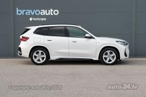 White BMW X1 2024 in Tartu, with an engine capacity of 2.00 L and mileage of 55 thousand km for 44900 €, photo 5 on AUTOMOTO.COM.LV
