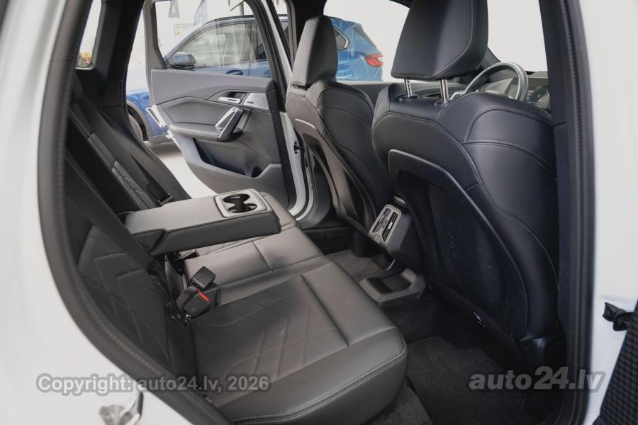 White BMW X1 2024 in Tartu, with an engine capacity of 2.00 L and mileage of 55 thousand km for 44900 €, photo 15 on AUTOMOTO.COM.LV