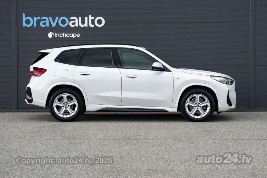 Balts BMW X1 2025 Tartu, ar dzinēja tilpumu 2.00 L un nobraukumu 43 tūkst. km par 42900 €, foto 5 vietnē AUTOMOTO.COM.LV