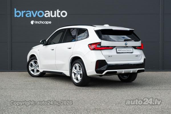 White BMW X1 2025 in Tartu, with an engine capacity of 2.00 L and mileage of 43 thousand km for 42900 €, photo 6 on AUTOMOTO.COM.LV
