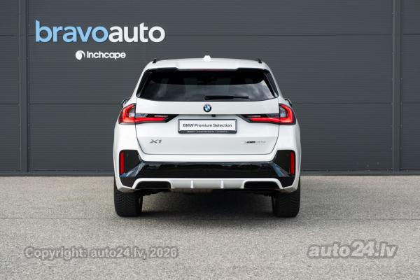 White BMW X1 2025 in Tartu, with an engine capacity of 2.00 L and mileage of 43 thousand km for 42900 €, photo 7 on AUTOMOTO.COM.LV