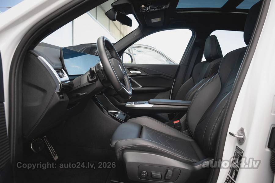 Balts BMW X1 2025 Tartu, ar dzinēja tilpumu 2.00 L un nobraukumu 43 tūkst. km par 42900 €, foto 12 vietnē AUTOMOTO.COM.LV