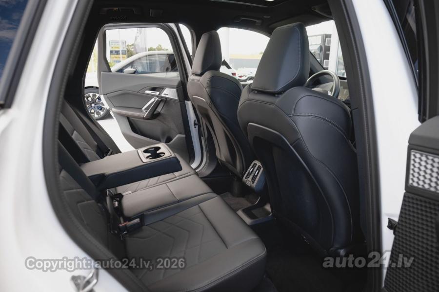 Balts BMW X1 2025 Tartu, ar dzinēja tilpumu 2.00 L un nobraukumu 43 tūkst. km par 42900 €, foto 15 vietnē AUTOMOTO.COM.LV