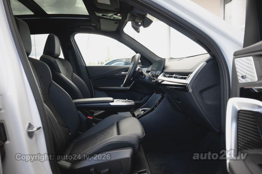 Balts BMW X1 2025 Tartu, ar dzinēja tilpumu 2.00 L un nobraukumu 43 tūkst. km par 42900 €, foto 17 vietnē AUTOMOTO.COM.LV