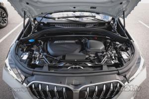 Balts BMW X1 2025 Tartu, ar dzinēja tilpumu 2.00 L un nobraukumu 43 tūkst. km par 42900 €, foto 24 vietnē AUTOMOTO.COM.LV