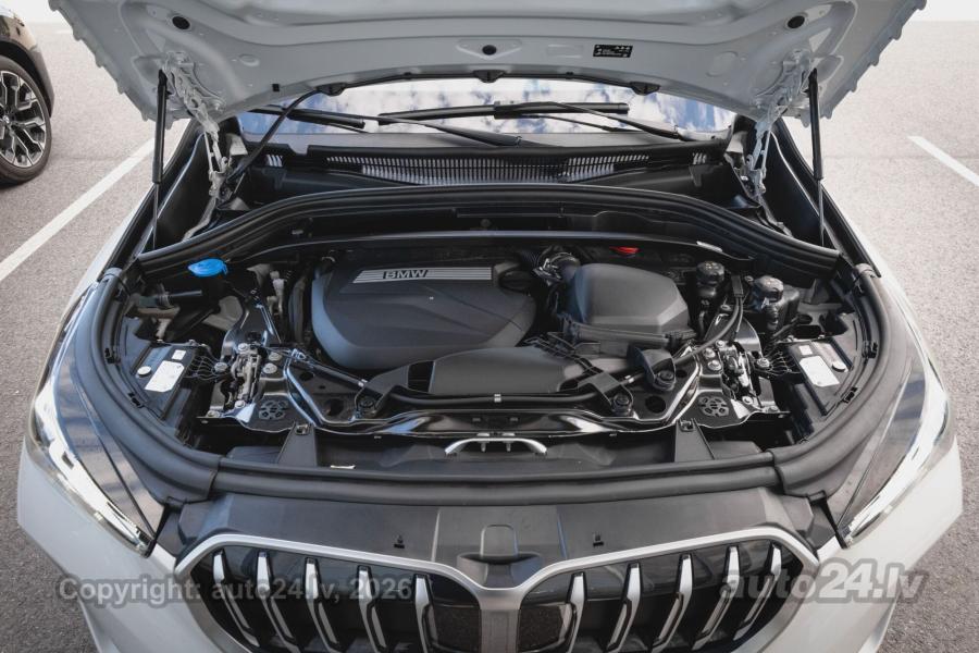 Balts BMW X1 2025 Tartu, ar dzinēja tilpumu 2.00 L un nobraukumu 43 tūkst. km par 42900 €, foto 24 vietnē AUTOMOTO.COM.LV