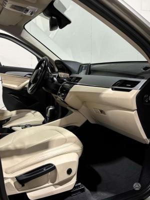 Yellow BMW X1 2017 in Klaipeda, with an engine capacity of 2.00 L and mileage of 154 thousand km for 13900 €, photo 3 on AUTOMOTO.COM.LV