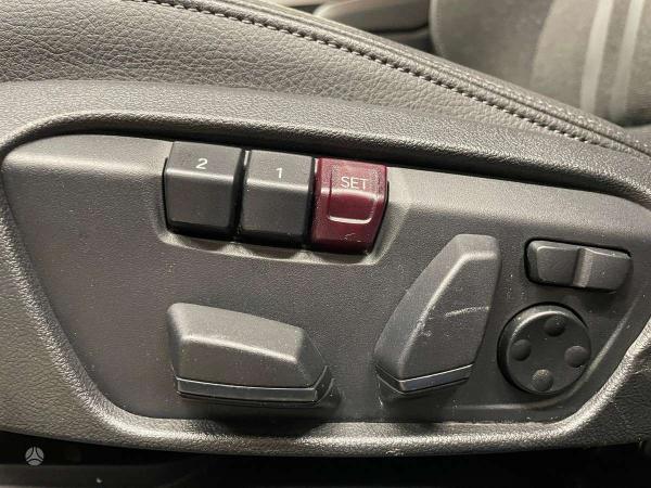 Желтый БМВ Х1 2021 в Вильнюс, объемом двигателя 1.50 л и пробегом 106 тыс. км за 18634 €, фото 8 на AUTOMOTO.COM.LV