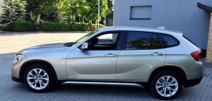 Желтый БМВ Х1 2010 в Шилуте, объемом двигателя 2.00 л и пробегом 140 тыс. км за 6399 €, фото 8 на AUTOMOTO.COM.LV