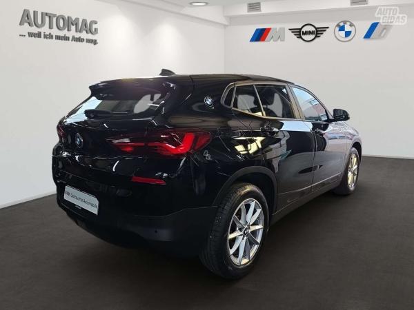 Melns BMW X2 2021 Kauņa, ar dzinēja tilpumu 1.50 L un nobraukumu 45 tūkst. km par 24285 €, foto 3 vietnē AUTOMOTO.COM.LV