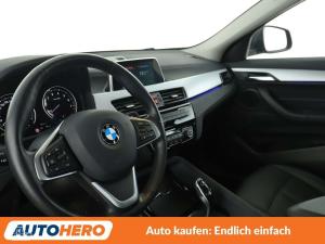 Black BMW X2 2018 in Kaunas, with an engine capacity of 2.00 L and mileage of 52 thousand km for 25645 €, photo 11 on AUTOMOTO.COM.LV
