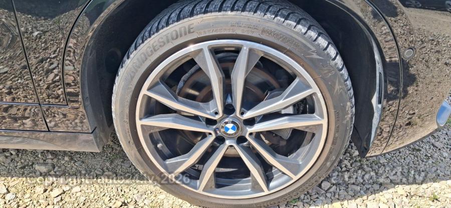 Melns BMW X2 2018 Tartu, ar dzinēja tilpumu 2.00 L un nobraukumu 181 tūkst. km par 18500 €, foto 28 vietnē AUTOMOTO.COM.LV