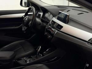 Black BMW X2 2018 in Vilnius, with an engine capacity of 2.00 L and mileage of 240 thousand km for 13990 €, photo 16 on AUTOMOTO.COM.LV