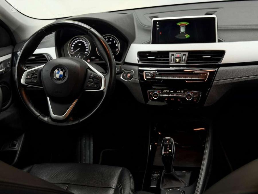 Black BMW X2 2018 in Vilnius, with an engine capacity of 2.00 L and mileage of 240 thousand km for 13990 €, photo 17 on AUTOMOTO.COM.LV