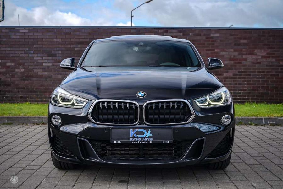Melns BMW X2 2018 Marijampole, ar dzinēja tilpumu 2.00 L un nobraukumu 152 tūkst. km par 19950 €, foto 3 vietnē AUTOMOTO.COM.LV