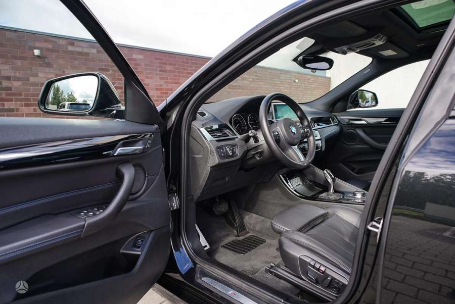 Melns BMW X2 2018 Marijampole, ar dzinēja tilpumu 2.00 L un nobraukumu 152 tūkst. km par 19950 €, foto 24 vietnē AUTOMOTO.COM.LV