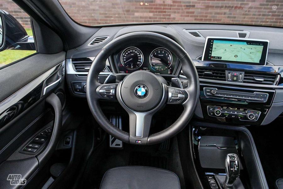 Black BMW X2 2018 in Kaunas, with an engine capacity of 2.00 L and mileage of 152 thousand km for 19450 €, photo 15 on AUTOMOTO.COM.LV