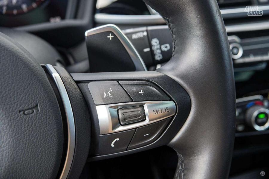 Black BMW X2 2018 in Kaunas, with an engine capacity of 2.00 L and mileage of 152 thousand km for 19450 €, photo 21 on AUTOMOTO.COM.LV