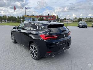Black BMW X2 2018 in Telschi, with an engine capacity of 2.00 L and mileage of 235 thousand km for 14999 €, photo 5 on AUTOMOTO.COM.LV