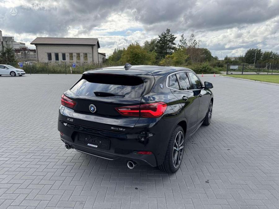 Black BMW X2 2018 in Telschi, with an engine capacity of 2.00 L and mileage of 235 thousand km for 14999 €, photo 7 on AUTOMOTO.COM.LV