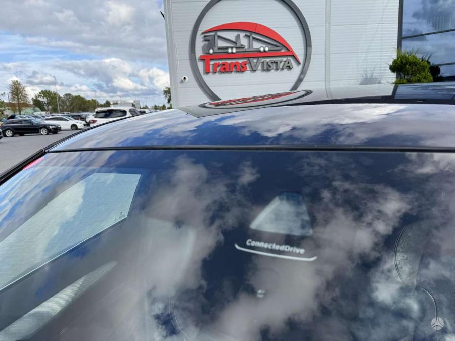 Black BMW X2 2018 in Telschi, with an engine capacity of 2.00 L and mileage of 235 thousand km for 14999 €, photo 16 on AUTOMOTO.COM.LV