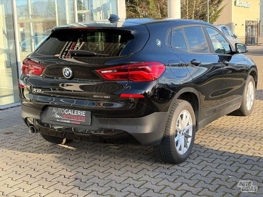 Black BMW X2 2019 in Kaunas, with an engine capacity of 1.50 L and mileage of 73 thousand km for 23327 €, photo 2 on AUTOMOTO.COM.LV