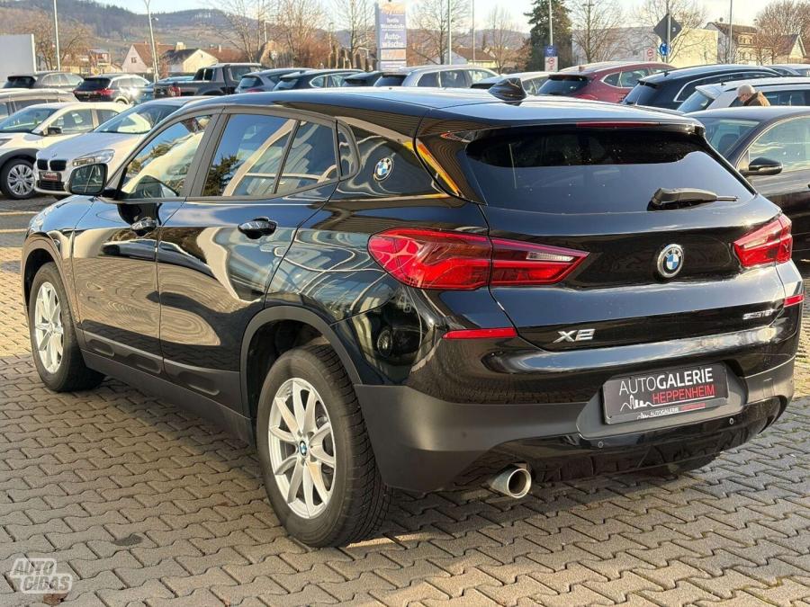 Black BMW X2 2019 in Kaunas, with an engine capacity of 1.50 L and mileage of 73 thousand km for 23327 €, photo 3 on AUTOMOTO.COM.LV