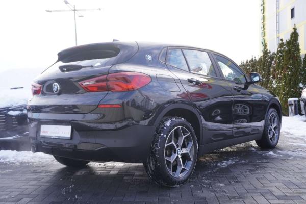Melns BMW X2 2019 Kauņa, ar dzinēja tilpumu 1.50 L un nobraukumu 71 tūkst. km par 25480 €, foto 5 vietnē AUTOMOTO.COM.LV