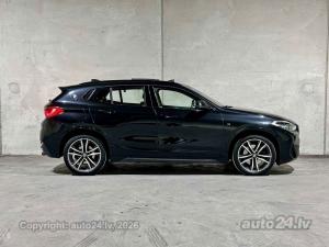 Black BMW X2 2019 in Tallinn, with an engine capacity of 2.00 L and mileage of 211 thousand km for 20650 €, photo 5 on AUTOMOTO.COM.LV