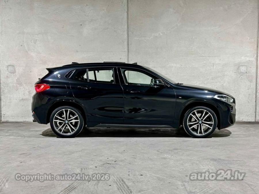 Black BMW X2 2019 in Tallinn, with an engine capacity of 2.00 L and mileage of 211 thousand km for 20650 €, photo 5 on AUTOMOTO.COM.LV