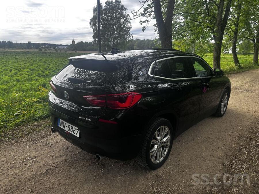 Melns BMW X2 2019 Rīga, ar dzinēja tilpumu 2.00 L un nobraukumu 140 tūkst. km par 19200 €, foto 5 vietnē AUTOMOTO.COM.LV