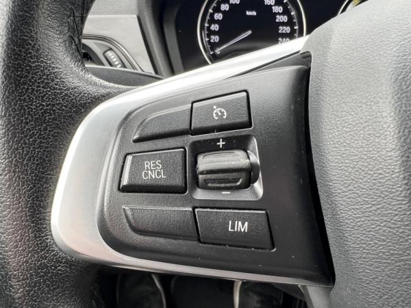 Black BMW X2 2019 in Riga, with an engine capacity of 2.00 L and mileage of 237 thousand km for 17950 €, photo 7 on AUTOMOTO.COM.LV
