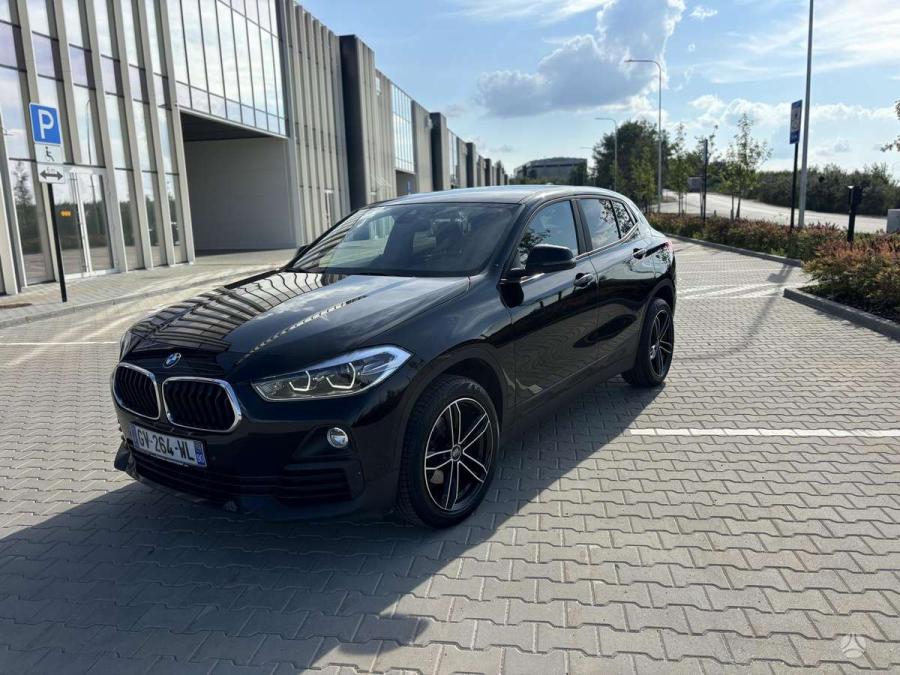 Black BMW X2 2019 in Vilnius, with an engine capacity of 2.00 L and mileage of 240 thousand km for 14300 €, photo 1 on AUTOMOTO.COM.LV