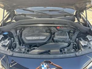 Black BMW X2 2019 in Vilnius, with an engine capacity of 2.00 L and mileage of 240 thousand km for 14300 €, photo 21 on AUTOMOTO.COM.LV