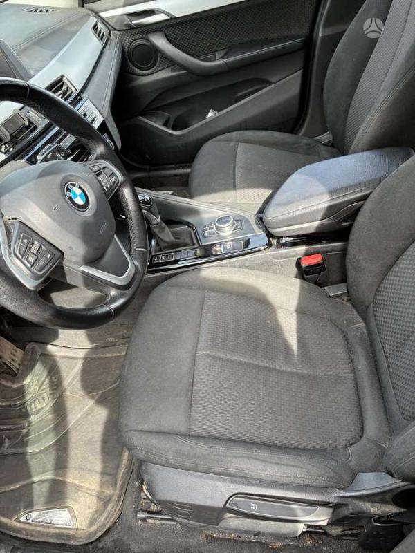 Black BMW X2 2019 in Kaunas, with an engine capacity of 2.00 L and mileage of 162 thousand km for 13900 €, photo 8 on AUTOMOTO.COM.LV
