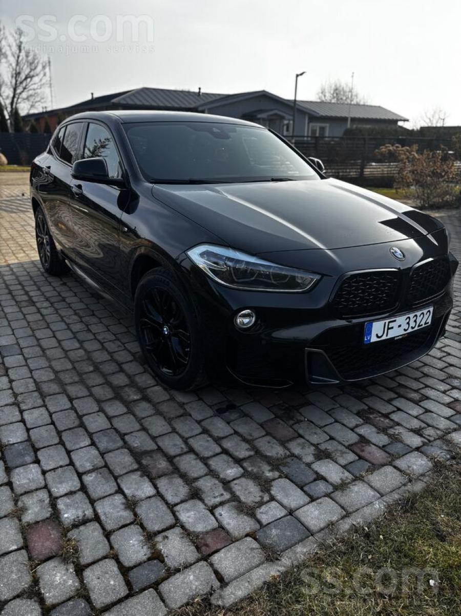 Black BMW X2 2019 in Riga, with an engine capacity of 2.00 L and mileage of 129 thousand km for 20900 €, photo 3 on AUTOMOTO.COM.LV