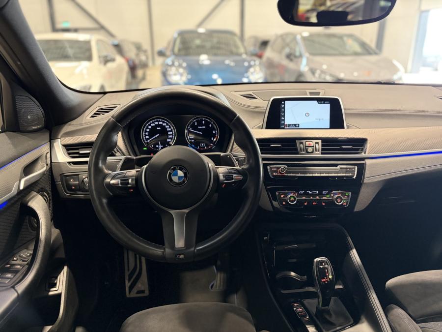 Black BMW X2 2019 in Riga, with an engine capacity of 2.00 L and mileage of 132 thousand km for 17690 €, photo 22 on AUTOMOTO.COM.LV