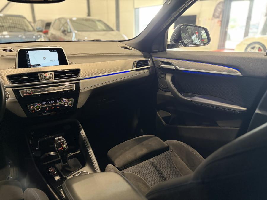Black BMW X2 2019 in Riga, with an engine capacity of 2.00 L and mileage of 132 thousand km for 17690 €, photo 24 on AUTOMOTO.COM.LV
