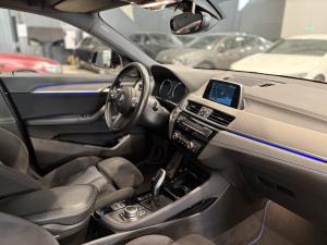 Black BMW X2 2019 in Riga, with an engine capacity of 2.00 L and mileage of 132 thousand km for 17690 €, photo 30 on AUTOMOTO.COM.LV
