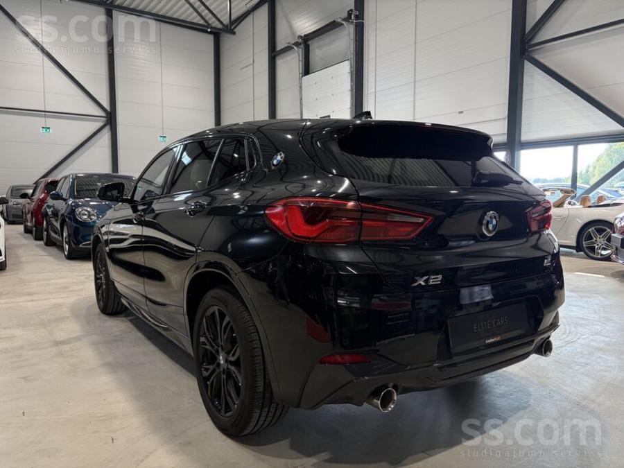 Black BMW X2 2019 in Riga, with an engine capacity of 2.00 L and mileage of 132 thousand km for 17690 €, photo 5 on AUTOMOTO.COM.LV