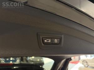 Black BMW X2 2019 in Riga, with an engine capacity of 2.00 L and mileage of 132 thousand km for 17690 €, photo 27 on AUTOMOTO.COM.LV