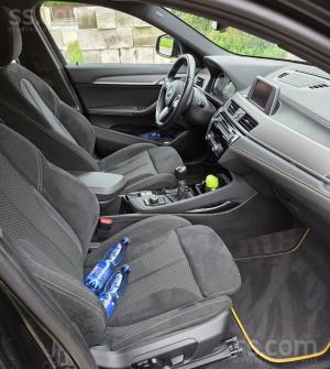 Black BMW X2 2019 in Riga, with an engine capacity of 2.00 L and mileage of 84 thousand km for 17800 €, photo 7 on AUTOMOTO.COM.LV