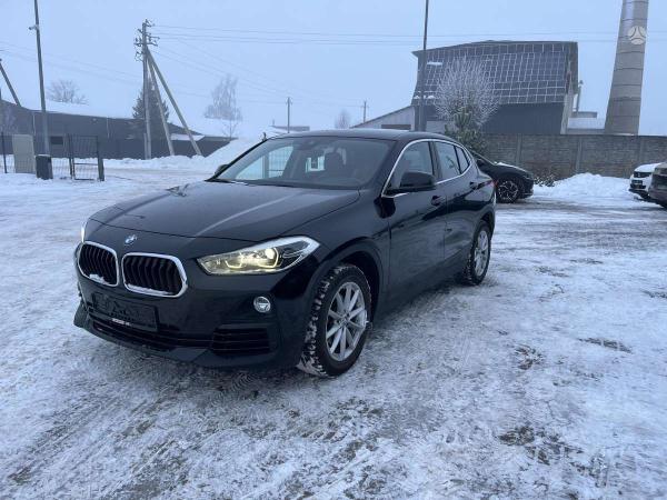 Melns BMW X2 2020 Tauragė, ar dzinēja tilpumu 2.00 L un nobraukumu 73 tūkst. km par 21900 €, foto 3 vietnē AUTOMOTO.COM.LV
