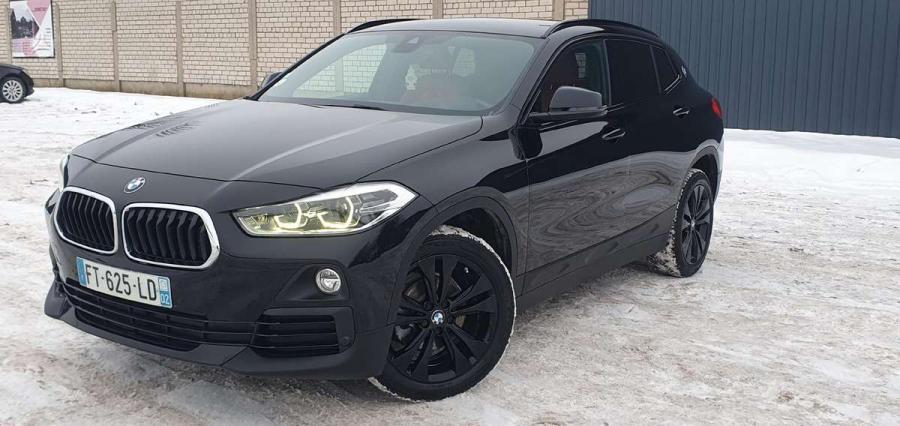 Black BMW X2 2020 in Taurage, with an engine capacity of 1.50 L and mileage of 194 thousand km for 12900 €, photo 1 on AUTOMOTO.COM.LV